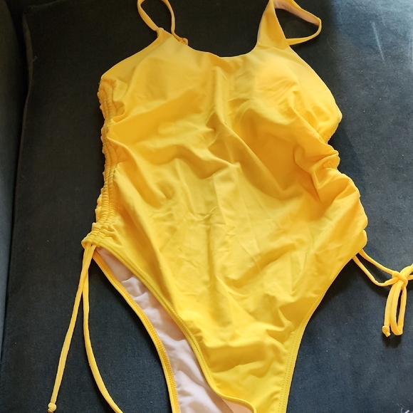 no brand | Swim | Bright Yellow One Piece Swimsuit With High Cut Legs ...